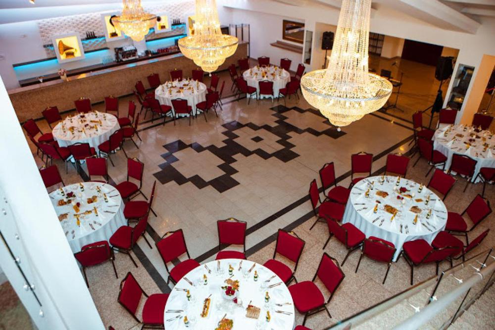 Compensa koncertų salė | Kaina nuo 996€ | Breezit