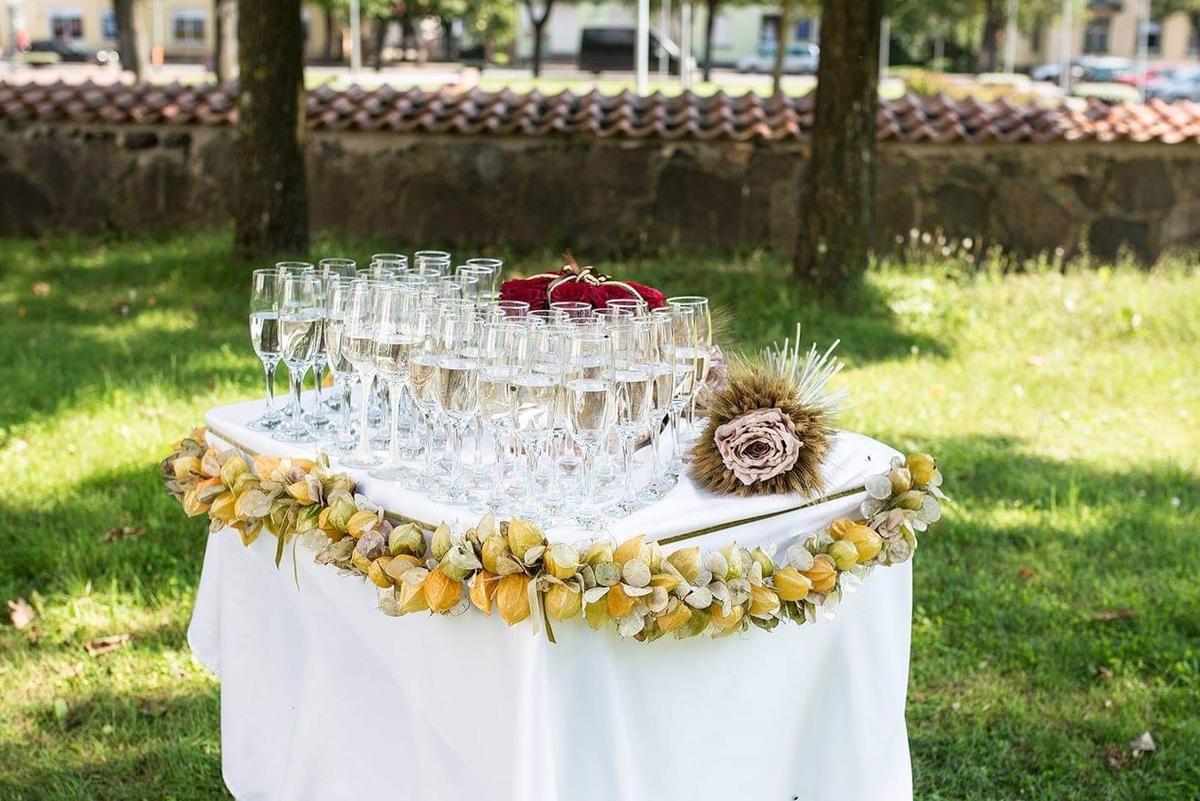 Taurakalnis vaišės po ceremonijos | Kaina nuo 350€ | Breezit