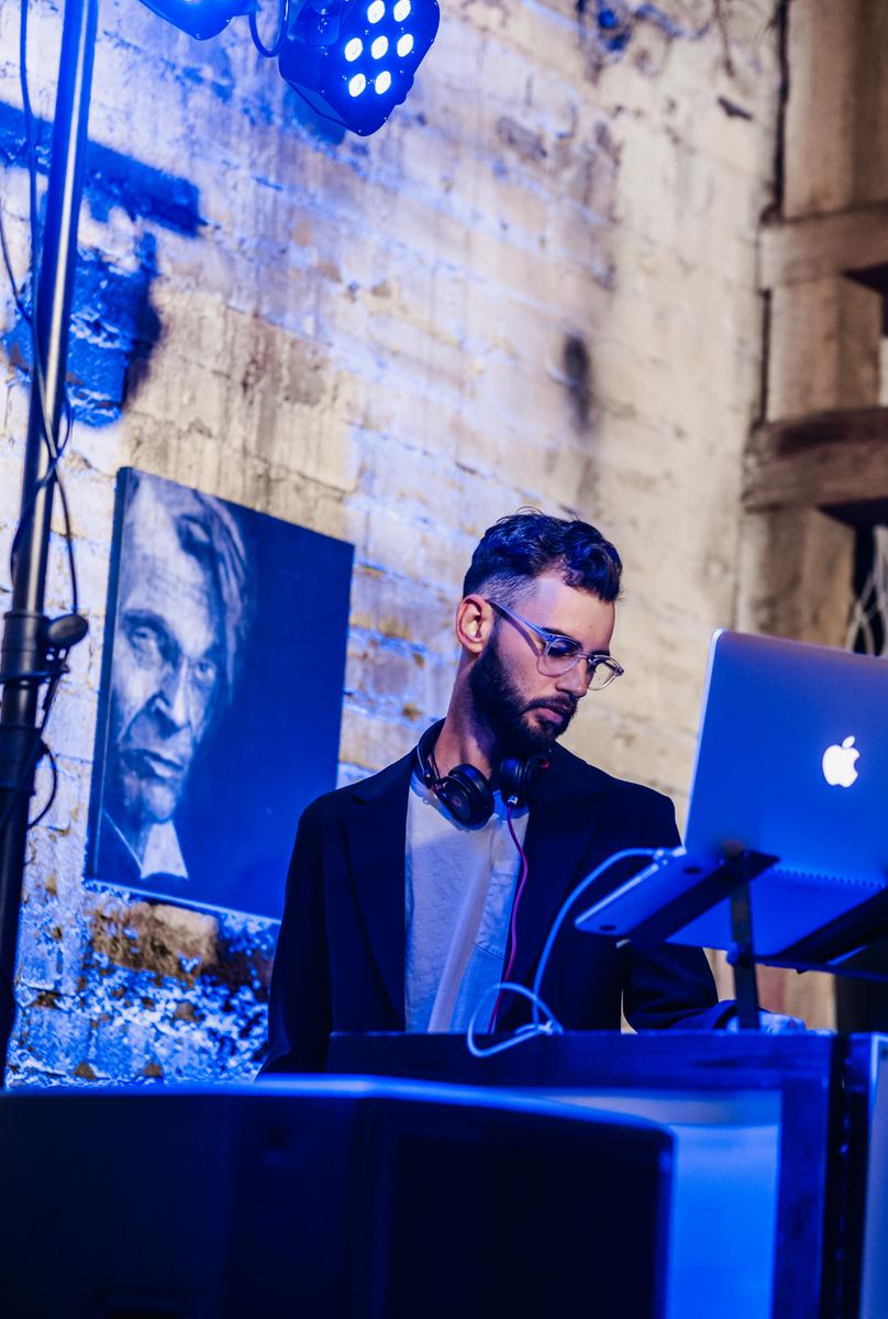 DJ vestuvėms (22) | Kaina nuo €140 | Breezit