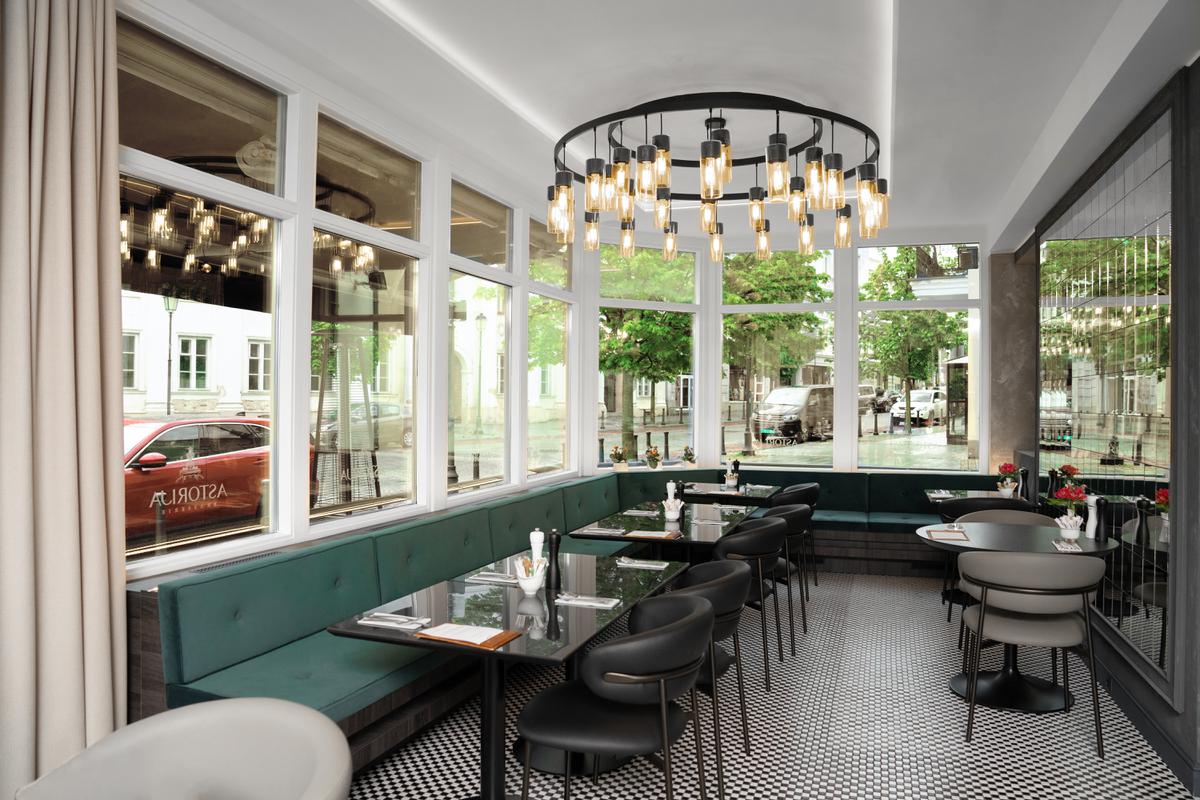 SPICE MOOD restaurant & lounge | Kaina nuo 996€ | Breezit