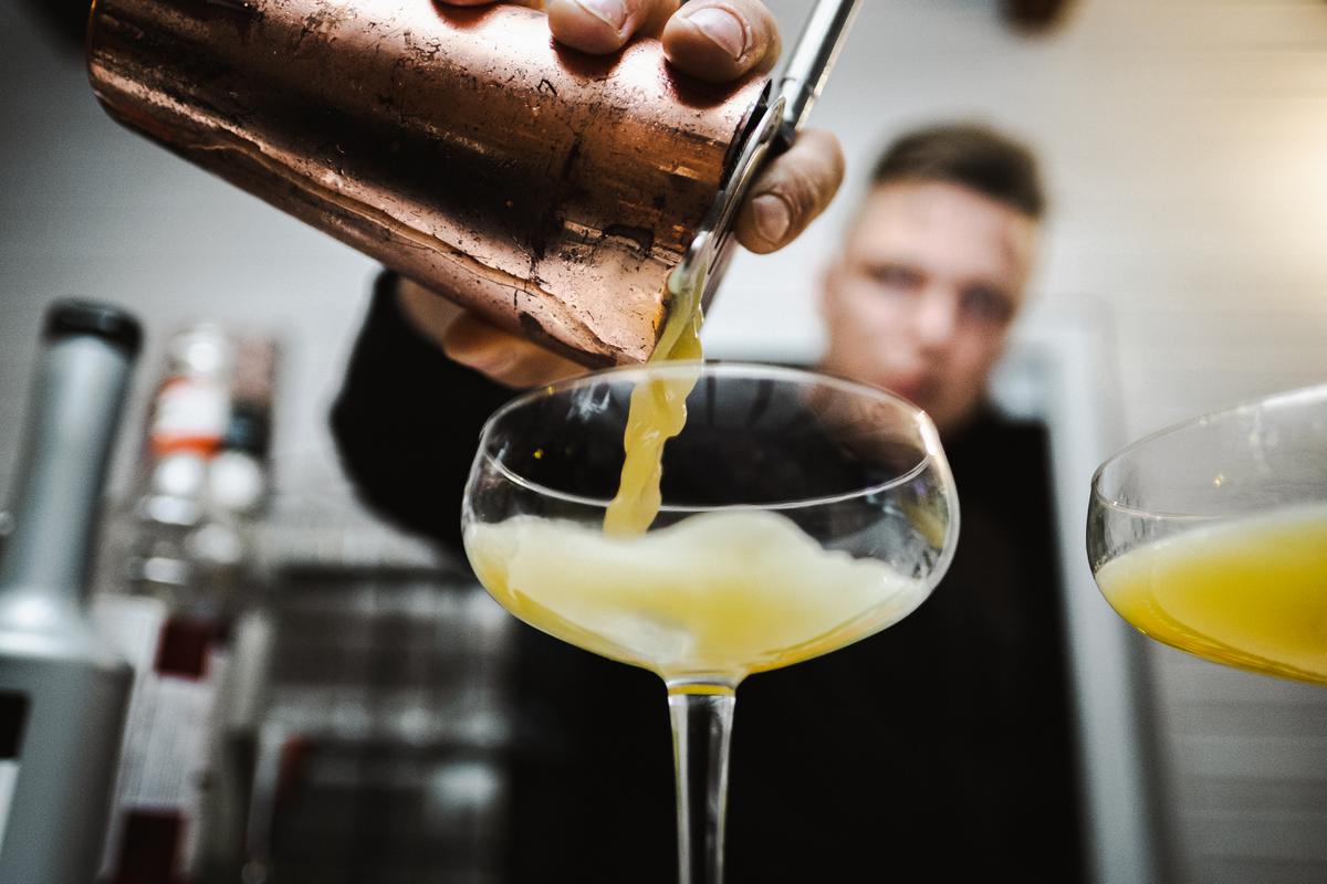 M2-BAR | Kaina nuo 500€ | Breezit