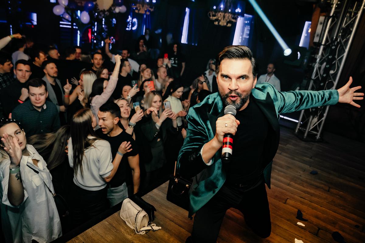 Igoris Jarmolenka | Kaina nuo 1700€ | Breezit