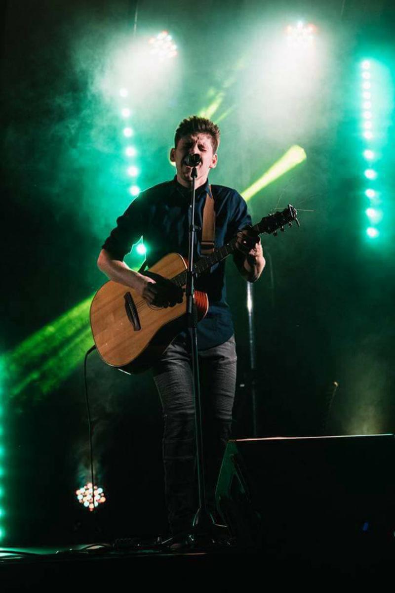 Gyva muzika vestuvėms | Breezit